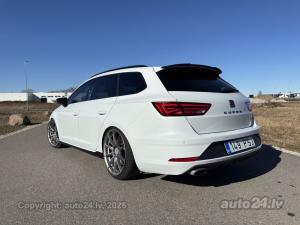 White SEAT Leon 2020 in Tallinn, with an engine capacity of 2.00 L and mileage of 54 thousand km for 22250 €, photo 5 on AUTOMOTO.COM.LV