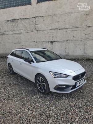White SEAT Leon 2020 in Marijampole, with an engine capacity of 1.50 L and mileage of 253 thousand km for 13000 €, photo 7 on AUTOMOTO.COM.LV