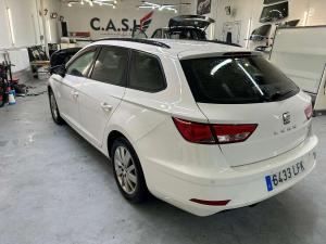 White SEAT Leon 2020 in Marijampole, with an engine capacity of 1.50 L and mileage of 298 thousand km for 7350 €, photo 5 on AUTOMOTO.COM.LV