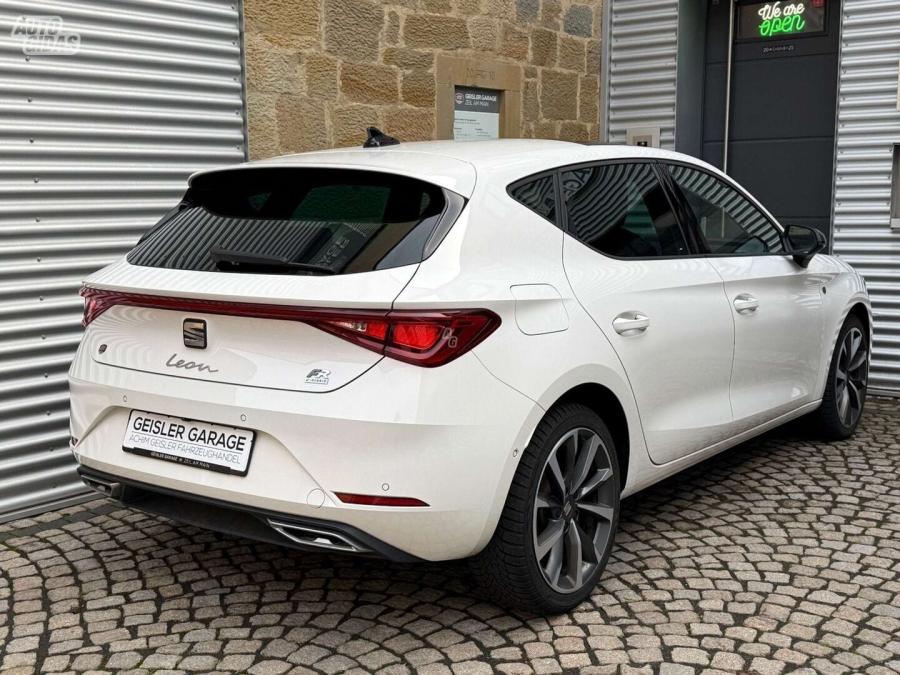 Balts SEAT Leon 2021 Kauņa, ar dzinēja tilpumu 1.40 L un nobraukumu 74 tūkst. km par 25475 €, foto 5 vietnē AUTOMOTO.COM.LV