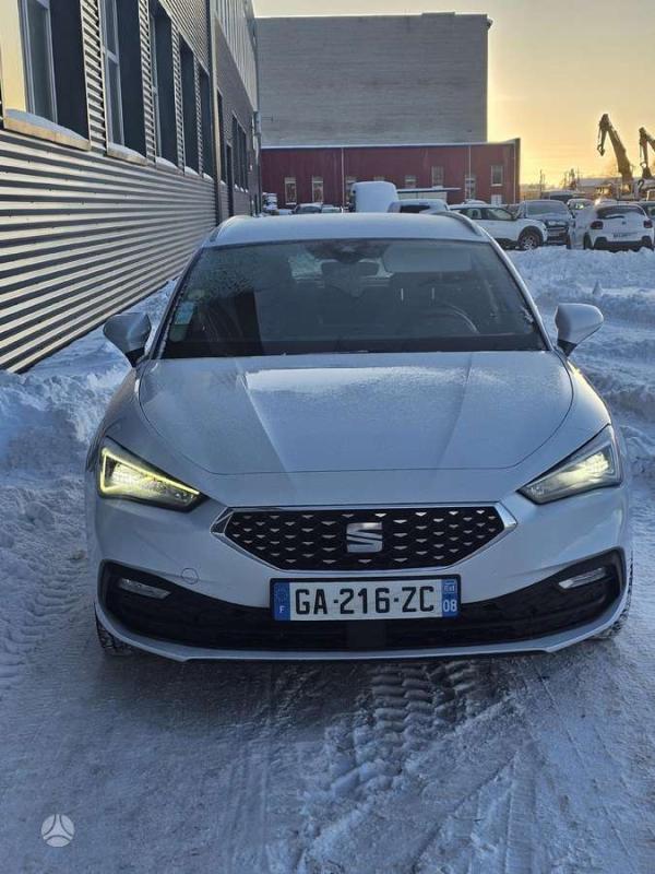 Balts SEAT Leon 2021 Tauragė, ar dzinēja tilpumu 1.97 L un nobraukumu 250 tūkst. km par 11500 €, foto 3 vietnē AUTOMOTO.COM.LV