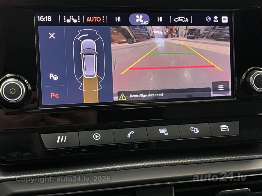 Белый Сеат Леон 2021 в Таллин, объемом двигателя 2.00 л и пробегом 168 тыс. км за 15700 €, фото 11 на AUTOMOTO.COM.LV