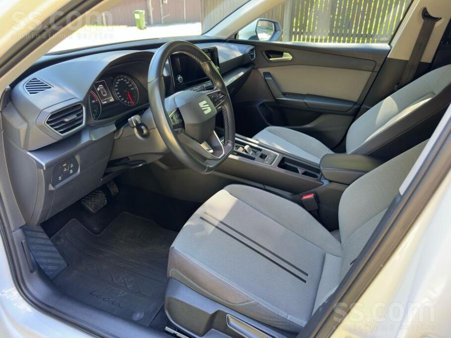 White SEAT Leon 2021 in Riga, with an engine capacity of 1.50 L and mileage of 146 thousand km for 14900 €, photo 11 on AUTOMOTO.COM.LV