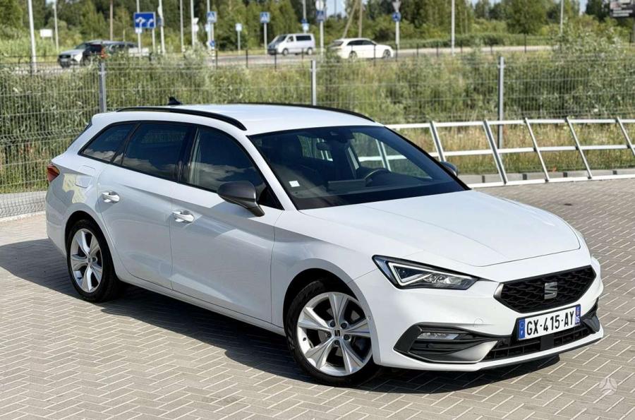 White SEAT Leon 2021 in Taurage, with an engine capacity of 1.50 L and mileage of 241 thousand km for 10400 €, photo 9 on AUTOMOTO.COM.LV