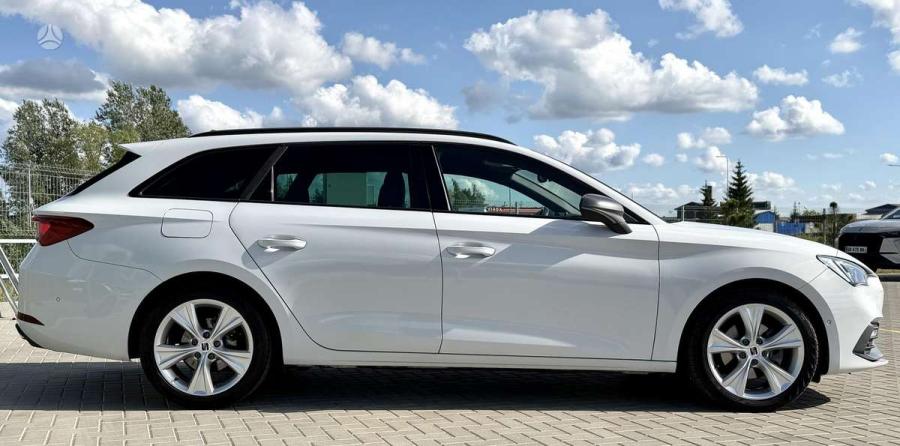 White SEAT Leon 2021 in Taurage, with an engine capacity of 1.50 L and mileage of 241 thousand km for 10400 €, photo 14 on AUTOMOTO.COM.LV