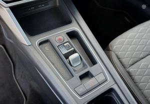 White SEAT Leon 2021 in Taurage, with an engine capacity of 1.50 L and mileage of 241 thousand km for 10400 €, photo 40 on AUTOMOTO.COM.LV