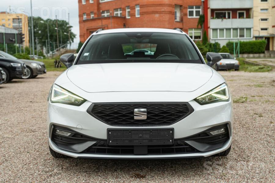 Balts SEAT Leon 2021 Liepāja, ar dzinēja tilpumu 1.50 L un nobraukumu 241 tūkst. km par 12000 €, foto 3 vietnē AUTOMOTO.COM.LV
