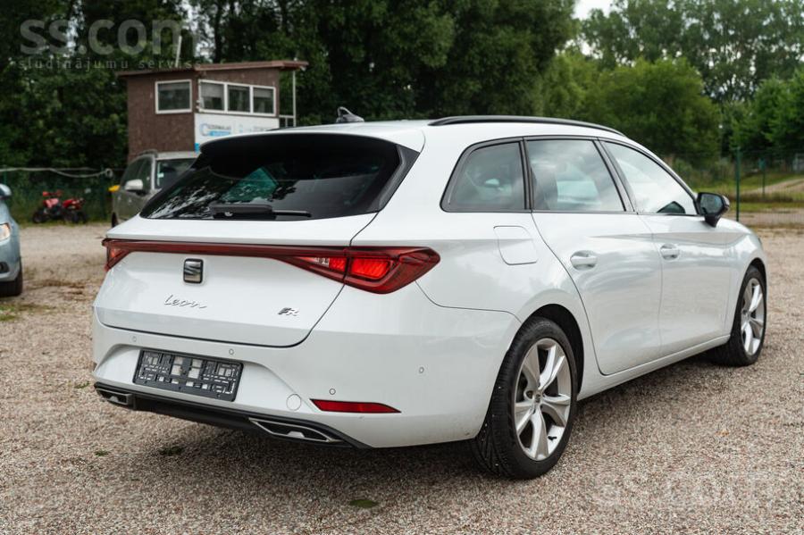 Balts SEAT Leon 2021 Liepāja, ar dzinēja tilpumu 1.50 L un nobraukumu 241 tūkst. km par 12000 €, foto 6 vietnē AUTOMOTO.COM.LV