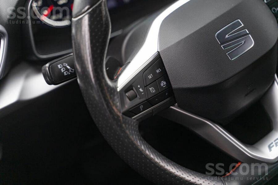 Balts SEAT Leon 2021 Liepāja, ar dzinēja tilpumu 1.50 L un nobraukumu 241 tūkst. km par 12000 €, foto 22 vietnē AUTOMOTO.COM.LV