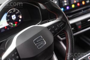 Balts SEAT Leon 2021 Liepāja, ar dzinēja tilpumu 1.50 L un nobraukumu 241 tūkst. km par 12000 €, foto 23 vietnē AUTOMOTO.COM.LV