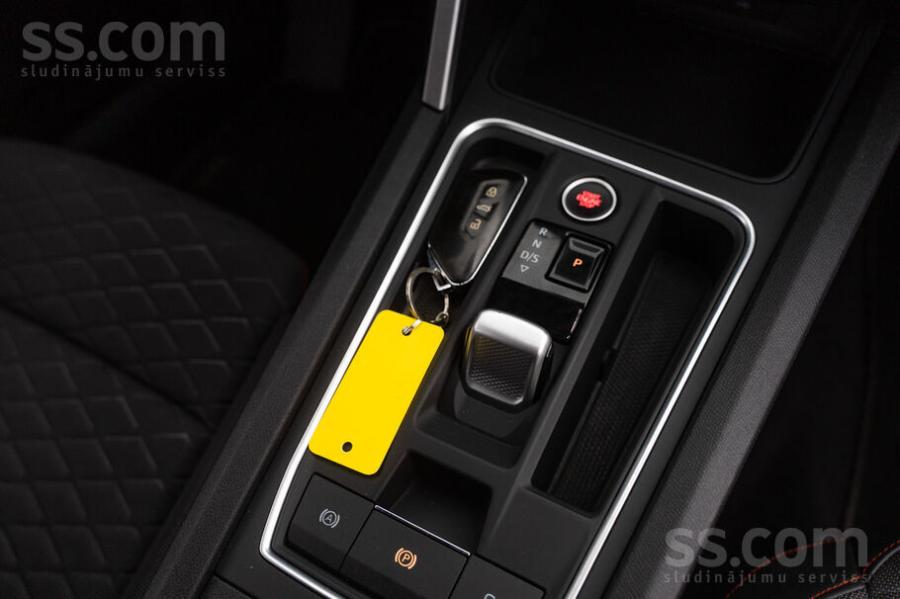 Balts SEAT Leon 2021 Liepāja, ar dzinēja tilpumu 1.50 L un nobraukumu 241 tūkst. km par 12000 €, foto 29 vietnē AUTOMOTO.COM.LV