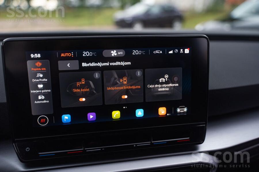 Balts SEAT Leon 2021 Liepāja, ar dzinēja tilpumu 1.50 L un nobraukumu 241 tūkst. km par 12000 €, foto 33 vietnē AUTOMOTO.COM.LV