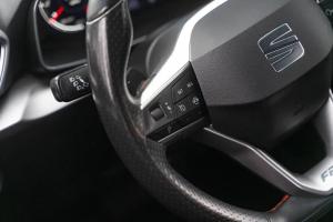 White SEAT Leon 2021 in Liepaja, with an engine capacity of 1.50 L and mileage of 241 thousand km for 12000 €, photo 39 on AUTOMOTO.COM.LV