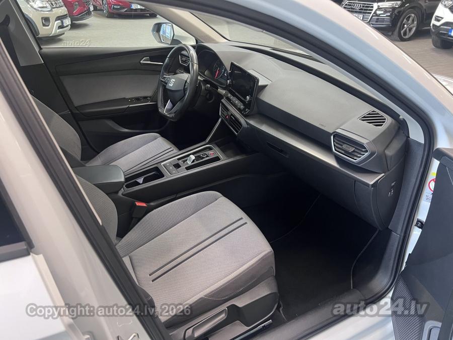 White SEAT Leon 2021 in Tallinn, with an engine capacity of 1.50 L and mileage of 126 thousand km for 16500 €, photo 6 on AUTOMOTO.COM.LV