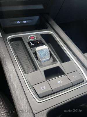 White SEAT Leon 2021 in Tallinn, with an engine capacity of 1.50 L and mileage of 126 thousand km for 16500 €, photo 20 on AUTOMOTO.COM.LV