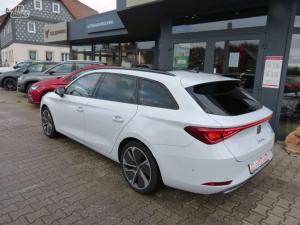 Balts SEAT Leon 2022 Kauņa, ar dzinēja tilpumu 2.00 L un nobraukumu 92 tūkst. km par 22641 €, foto 4 vietnē AUTOMOTO.COM.LV