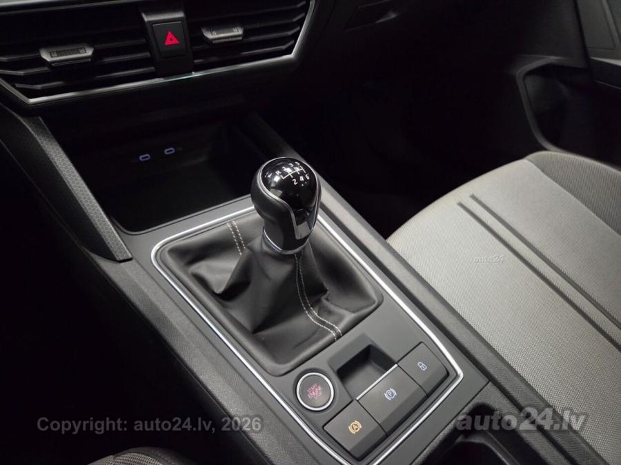 Balts SEAT Leon 2022 Tallina, ar dzinēja tilpumu 1.50 L un nobraukumu 152 tūkst. km par 13900 €, foto 12 vietnē AUTOMOTO.COM.LV