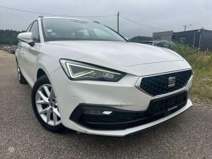 White SEAT Leon 2022 in Vilnius, with an engine capacity of 1.00 L and mileage of 148 thousand km for 11590 €, photo 3 on AUTOMOTO.COM.LV