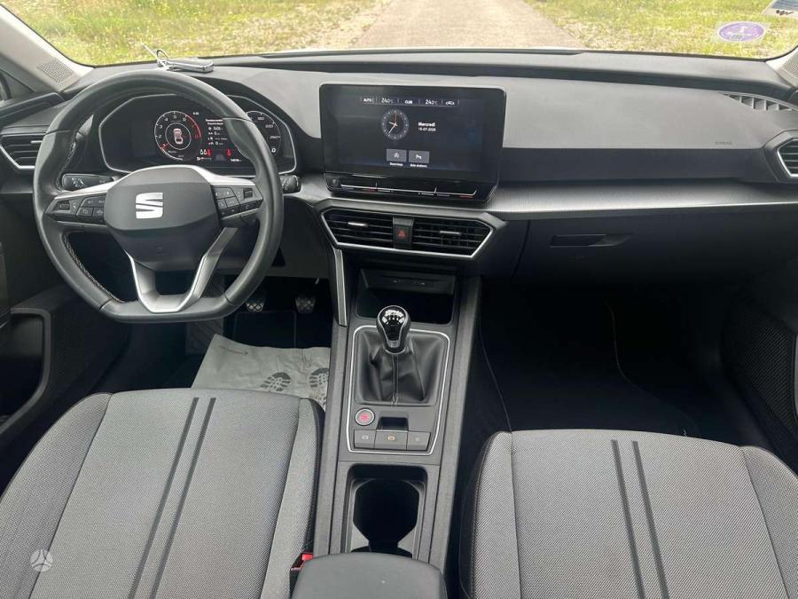 White SEAT Leon 2022 in Vilnius, with an engine capacity of 1.00 L and mileage of 148 thousand km for 11590 €, photo 25 on AUTOMOTO.COM.LV