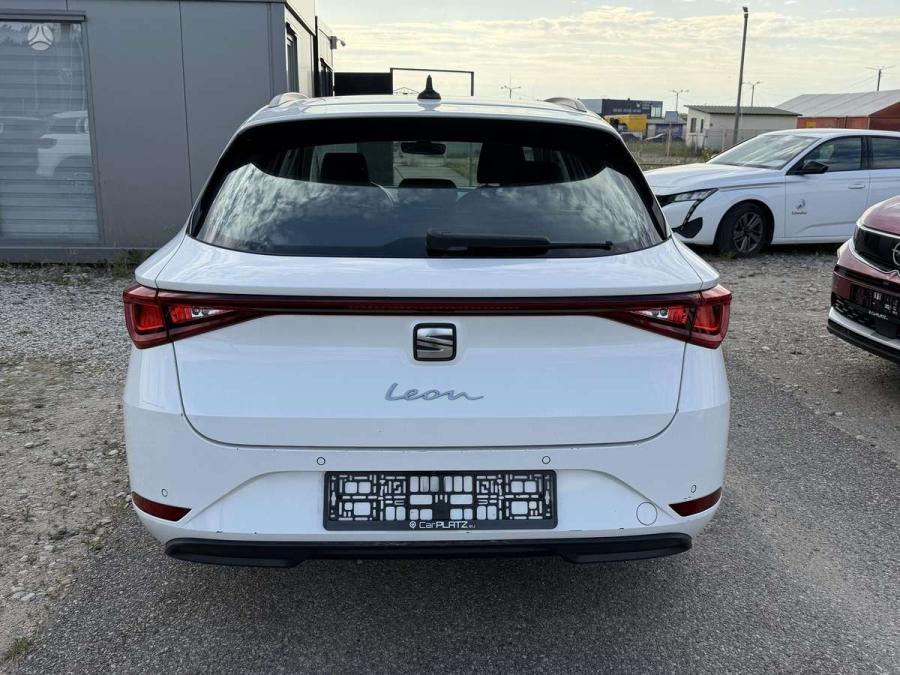 Balts SEAT Leon 2022 Viļņa, ar dzinēja tilpumu 1.00 L un nobraukumu 148 tūkst. km par 11390 €, foto 4 vietnē AUTOMOTO.COM.LV