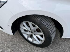 Balts SEAT Leon 2022 Viļņa, ar dzinēja tilpumu 1.00 L un nobraukumu 148 tūkst. km par 11390 €, foto 6 vietnē AUTOMOTO.COM.LV