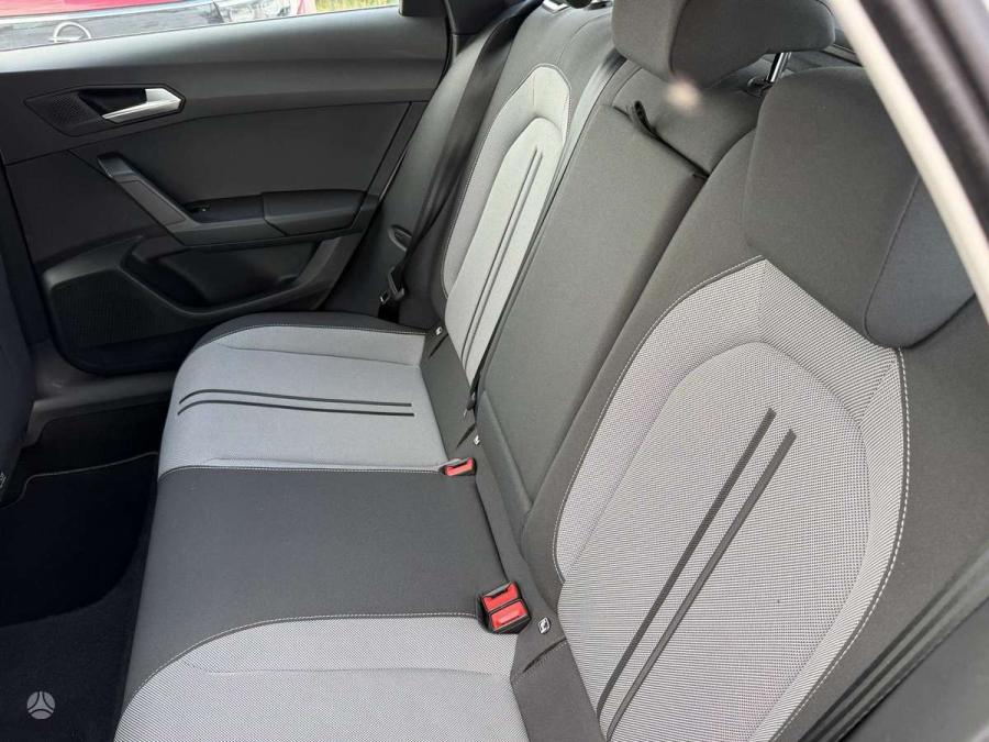 Balts SEAT Leon 2022 Viļņa, ar dzinēja tilpumu 1.00 L un nobraukumu 148 tūkst. km par 11390 €, foto 16 vietnē AUTOMOTO.COM.LV
