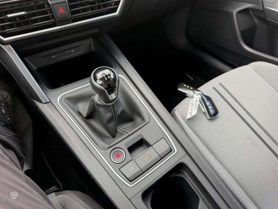 Balts SEAT Leon 2022 Viļņa, ar dzinēja tilpumu 1.00 L un nobraukumu 148 tūkst. km par 11390 €, foto 24 vietnē AUTOMOTO.COM.LV