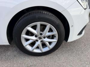 Balts SEAT Leon 2022 Viļņa, ar dzinēja tilpumu 1.00 L un nobraukumu 148 tūkst. km par 11390 €, foto 32 vietnē AUTOMOTO.COM.LV