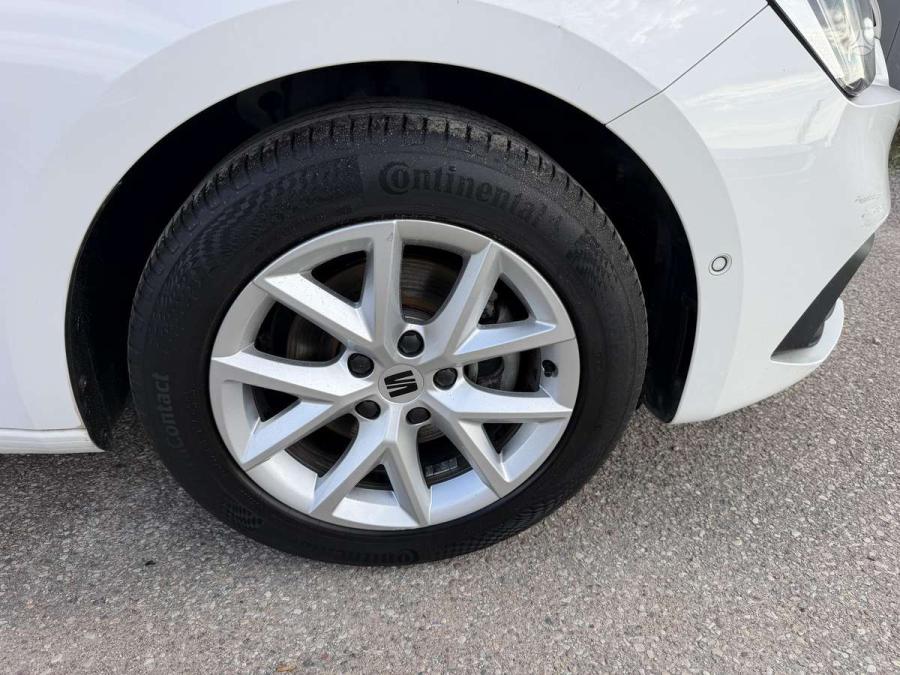 Balts SEAT Leon 2022 Viļņa, ar dzinēja tilpumu 1.00 L un nobraukumu 148 tūkst. km par 11390 €, foto 32 vietnē AUTOMOTO.COM.LV