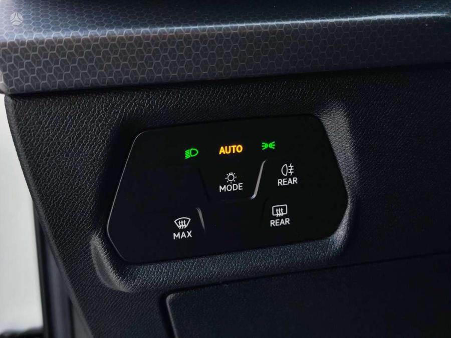 Balts SEAT Leon 2022 Anykščiai, ar dzinēja tilpumu 2.00 L un nobraukumu 247 tūkst. km par 11999 €, foto 11 vietnē AUTOMOTO.COM.LV