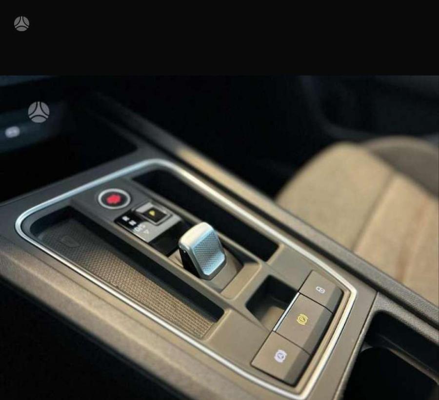 Balts SEAT Leon 2023 Šauļi, ar dzinēja tilpumu 1.50 L un nobraukumu 39 tūkst. km par 19200 €, foto 30 vietnē AUTOMOTO.COM.LV