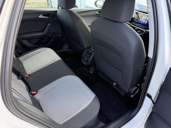 White SEAT Leon 2023 in Vilnius, with an engine capacity of 1.97 L and mileage of 160 thousand km for 15900 €, photo 11 on AUTOMOTO.COM.LV