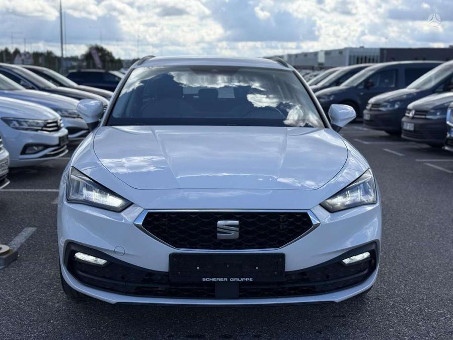 White SEAT Leon 2023 in Vilnius, with an engine capacity of 1.97 L and mileage of 160 thousand km for 15900 €, photo 6 on AUTOMOTO.COM.LV