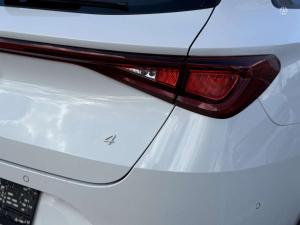 White SEAT Leon 2023 in Vilnius, with an engine capacity of 1.97 L and mileage of 160 thousand km for 15900 €, photo 9 on AUTOMOTO.COM.LV