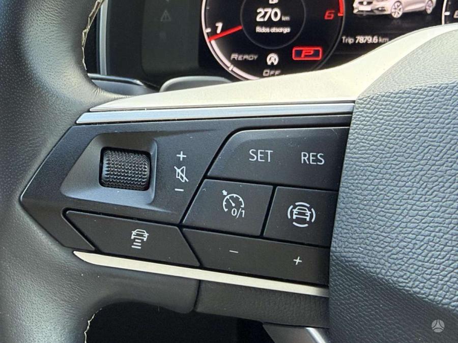 White SEAT Leon 2023 in Vilnius, with an engine capacity of 1.97 L and mileage of 160 thousand km for 15900 €, photo 29 on AUTOMOTO.COM.LV