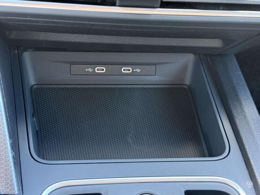 White SEAT Leon 2023 in Vilnius, with an engine capacity of 1.97 L and mileage of 160 thousand km for 15900 €, photo 35 on AUTOMOTO.COM.LV
