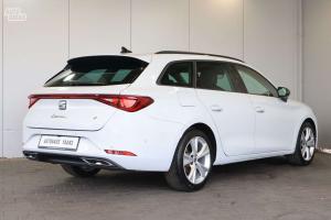 White SEAT Leon 2024 in Kaunas, with an engine capacity of 1.50 L and mileage of 35 thousand km for 24095 €, photo 4 on AUTOMOTO.COM.LV