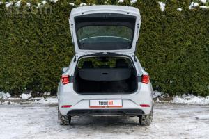 Balts SEAT Leon 2024 Rīga, ar dzinēja tilpumu 1.50 L un nobraukumu 47 tūkst. km par 19990 €, foto 8 vietnē AUTOMOTO.COM.LV