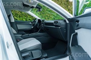 Balts SEAT Leon 2024 Rīga, ar dzinēja tilpumu 1.50 L un nobraukumu 47 tūkst. km par 19990 €, foto 13 vietnē AUTOMOTO.COM.LV