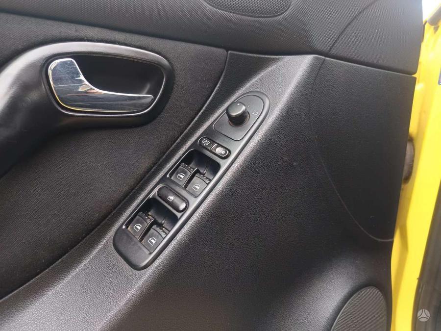 Dzeltens SEAT Leon 2003 Viļņa, ar dzinēja tilpumu 1.90 L un nobraukumu 450 tūkst. km par 2100 €, foto 9 vietnē AUTOMOTO.COM.LV