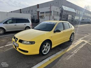 Dzeltens SEAT Leon 2005 Viļņa, ar dzinēja tilpumu 1.90 L un nobraukumu 190 tūkst. km par 3500 €, foto 4 vietnē AUTOMOTO.COM.LV