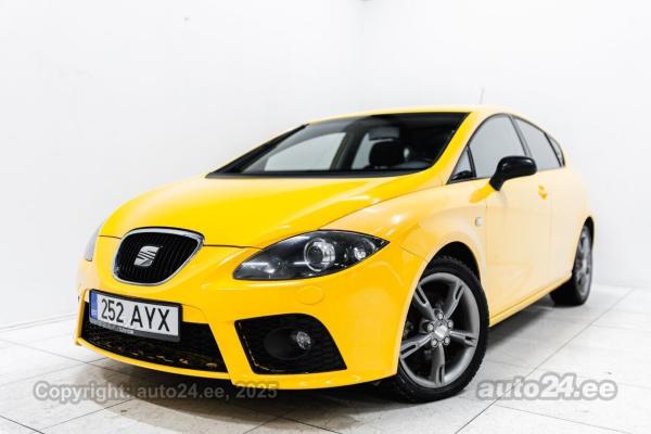 Yellow SEAT Leon 2007 in Tallinn, with an engine capacity of 2.00 L and mileage of 285 thousand km for 2999 €, photo 3 on AUTOMOTO.COM.LV