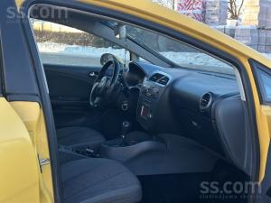 Dzeltens SEAT Leon 2008 Jelgava, ar dzinēja tilpumu 2.00 L un nobraukumu 313 tūkst. km par 1750 €, foto 8 vietnē AUTOMOTO.COM.LV