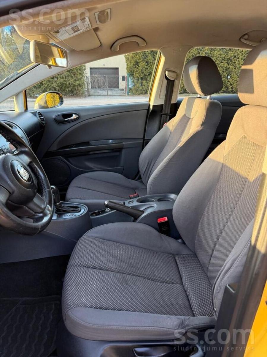 Dzeltens SEAT Leon 2008 Rīga, ar dzinēja tilpumu 2.00 L un nobraukumu 315 tūkst. km par 2100 €, foto 9 vietnē AUTOMOTO.COM.LV