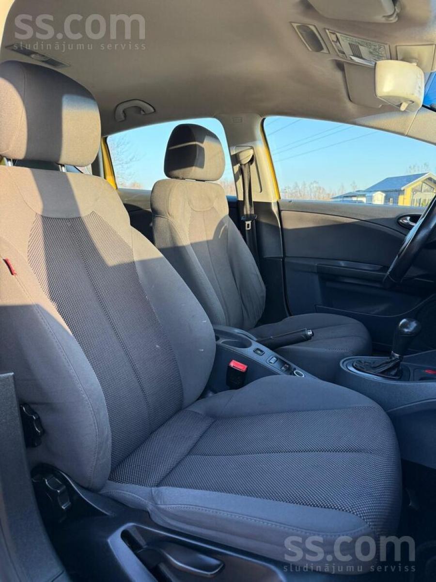 Dzeltens SEAT Leon 2008 Rīga, ar dzinēja tilpumu 2.00 L un nobraukumu 315 tūkst. km par 2100 €, foto 16 vietnē AUTOMOTO.COM.LV