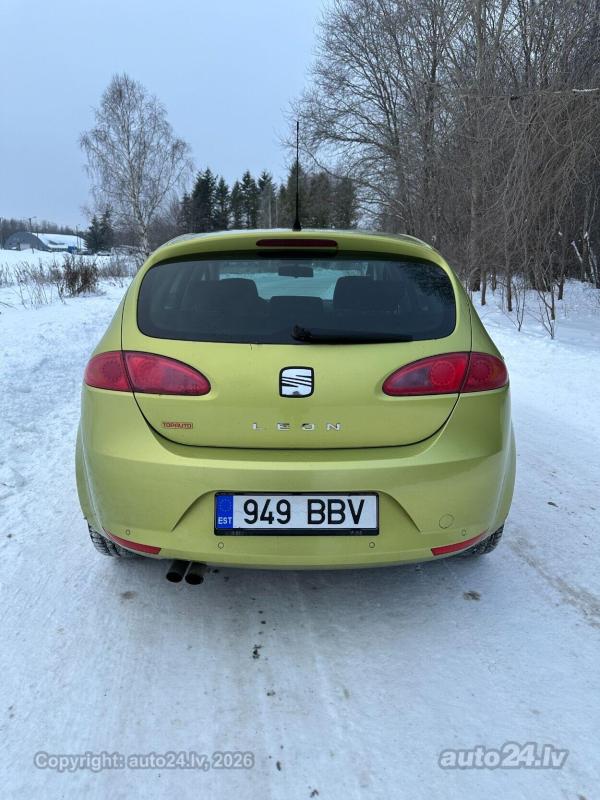 Dzeltens SEAT Leon 2009 Tallina, ar dzinēja tilpumu 1.80 L un nobraukumu 133 tūkst. km par 3000 €, foto 10 vietnē AUTOMOTO.COM.LV