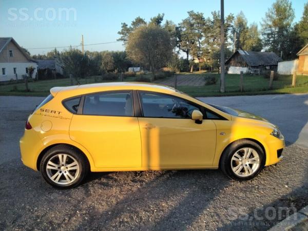 Dzeltens SEAT Leon 2010 Rēzekne, ar dzinēja tilpumu 1.60 L un nobraukumu 280 tūkst. km par 3550 €, foto 5 vietnē AUTOMOTO.COM.LV