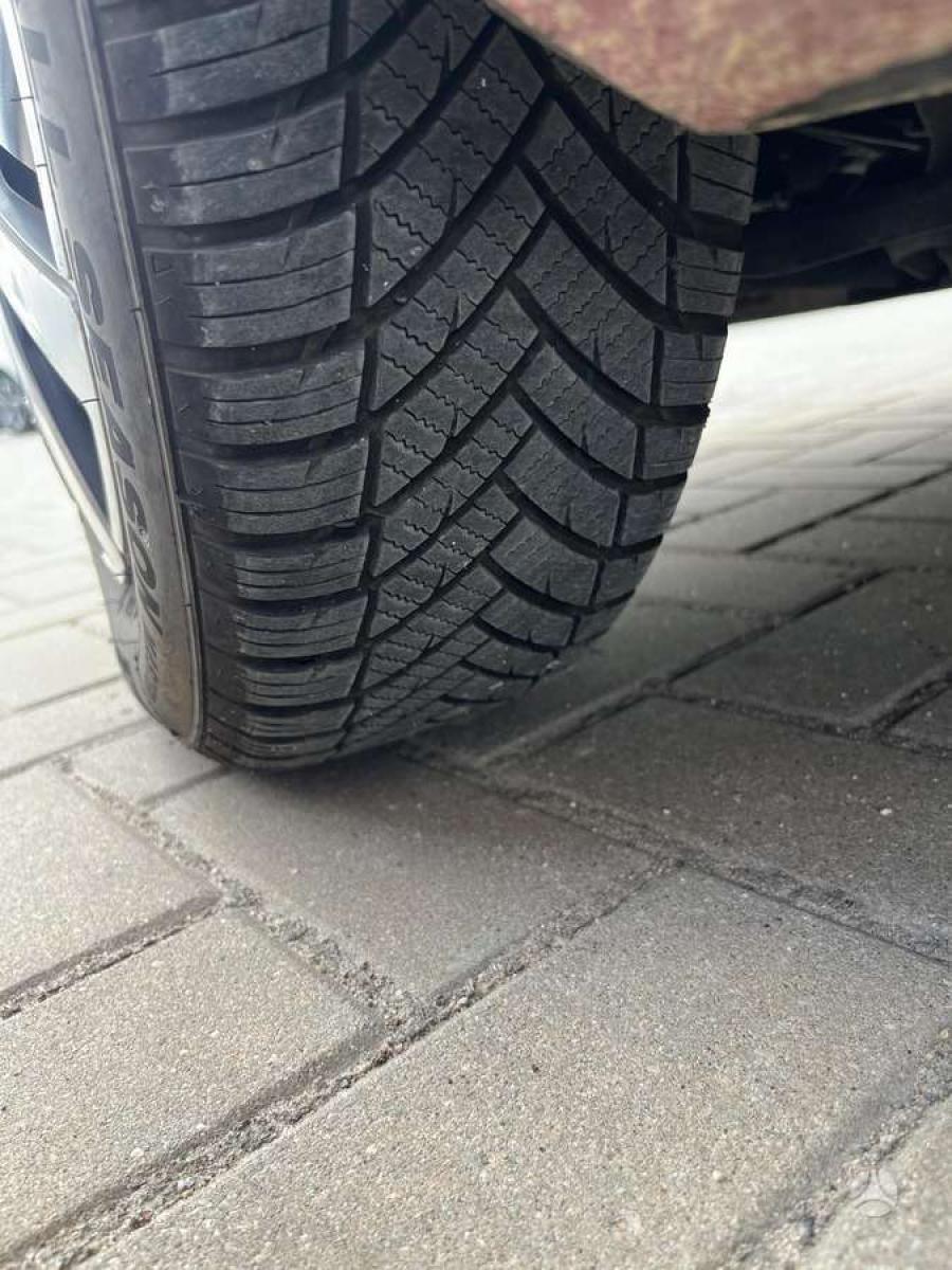 Sarkans SEAT Mii 2016 Tauragė, ar dzinēja tilpumu 1.00 L un nobraukumu 188 tūkst. km par 4300 €, foto 25 vietnē AUTOMOTO.COM.LV