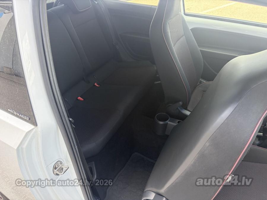 Balts SEAT Mii 2016 Viljandi, ar dzinēja tilpumu 1.00 L un nobraukumu 142 tūkst. km par 4990 €, foto 9 vietnē AUTOMOTO.COM.LV