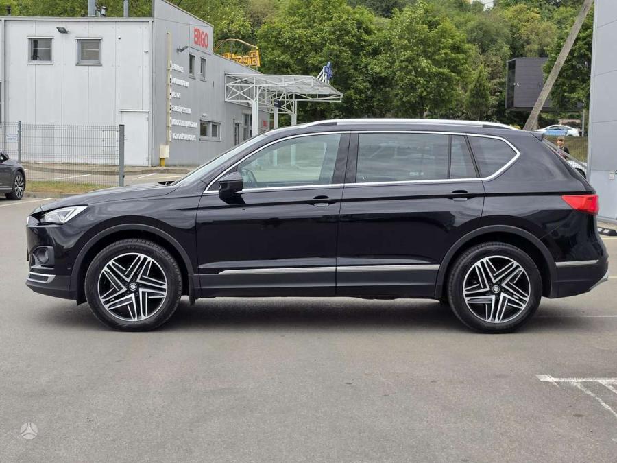 Black SEAT Tarraco 2019 in Jonava, with an engine capacity of 2.00 L and mileage of 258 thousand km for 16750 €, photo 5 on AUTOMOTO.COM.LV
